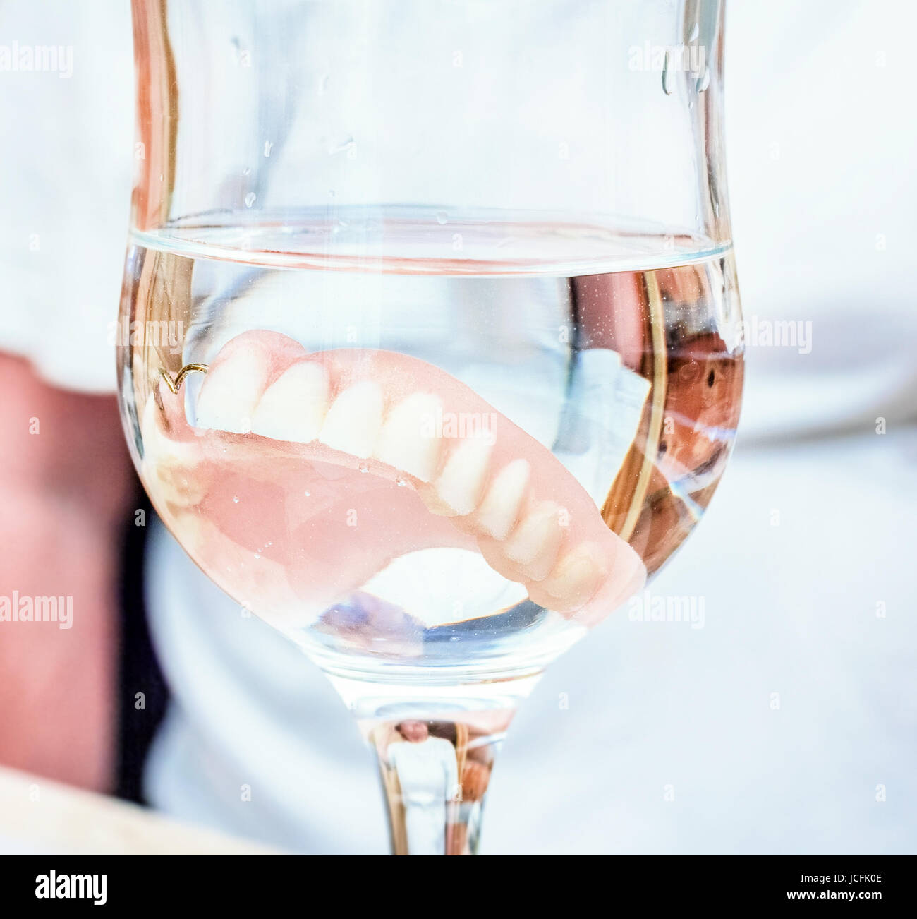 False teeth glass hi-res stock photography and images - Alamy