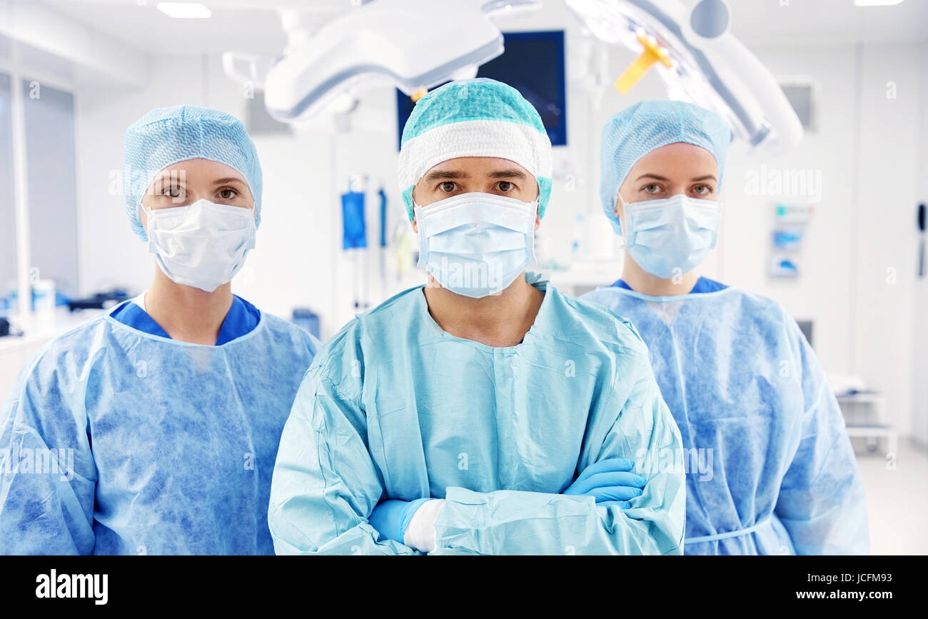 group of surgeons in operating room at hospital Stock Photo - Alamy