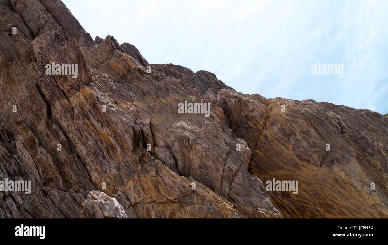Beach side rocks hi-res stock photography and images - Alamy