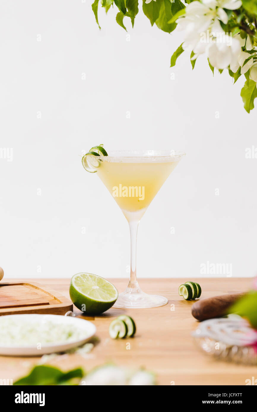 Lime drop martini Stock Photo - Alamy