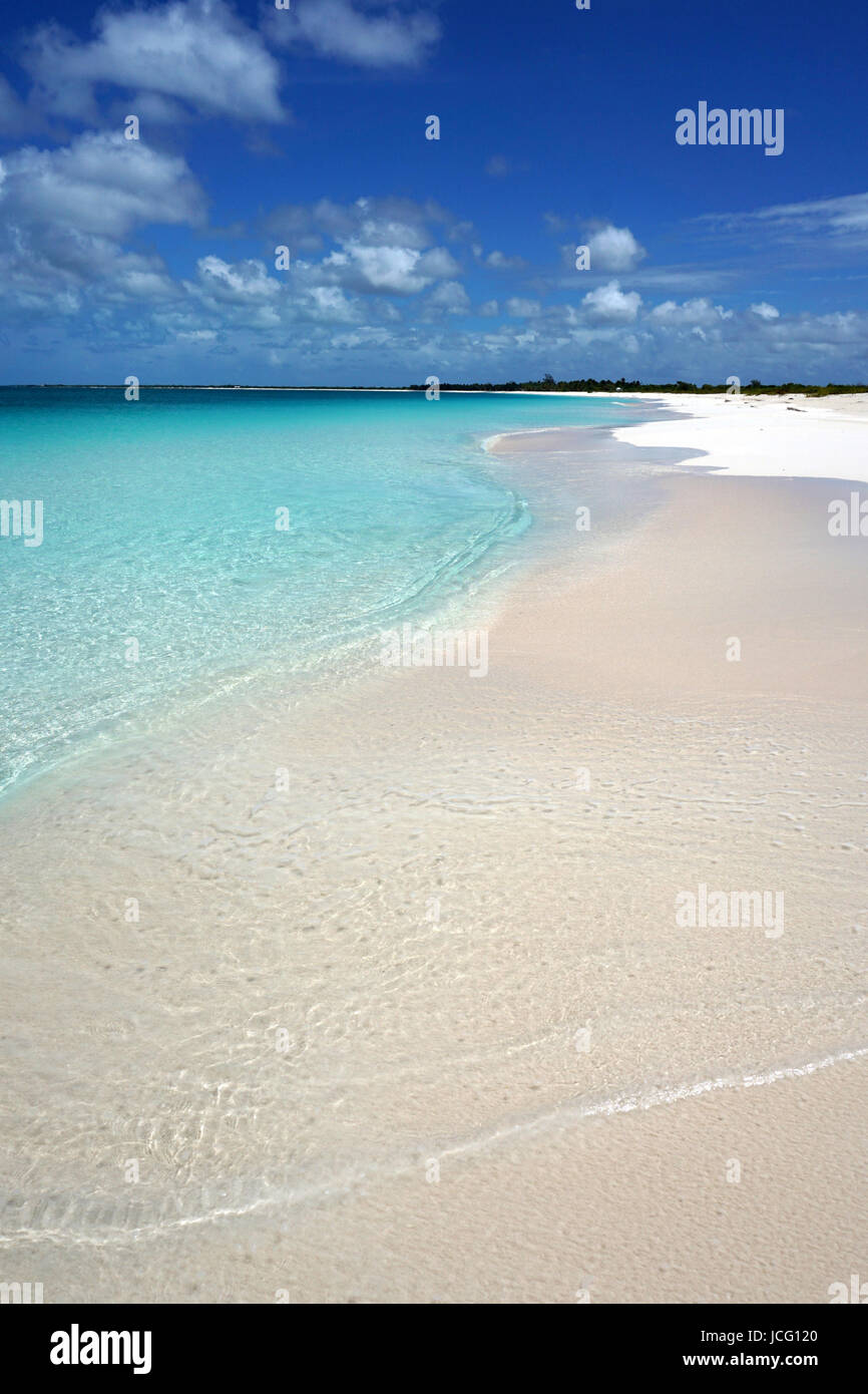 Cedar point beach hi-res stock photography and images - Alamy