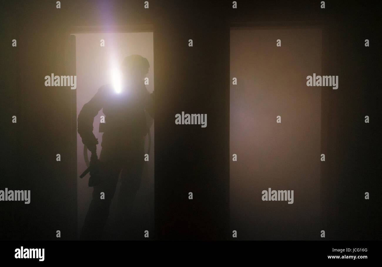 Torch light hi-res stock photography and images - Alamy