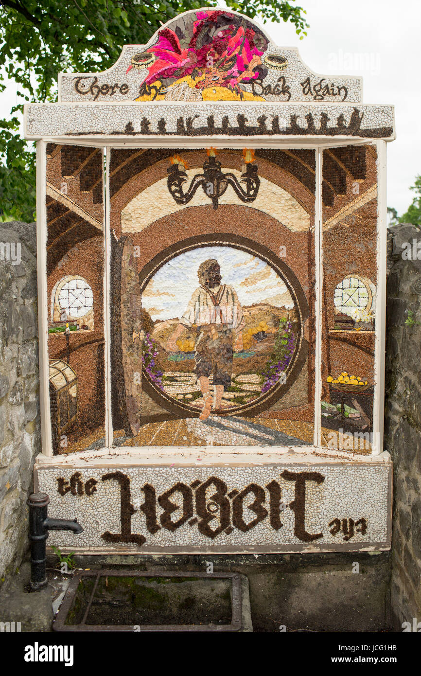 Ashford in water well dressing hi-res stock photography and images - Alamy