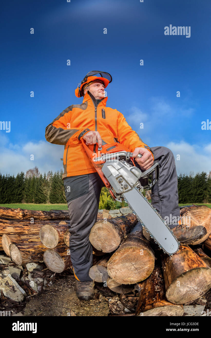 Chainsaw man power hi-res stock photography and images - Alamy