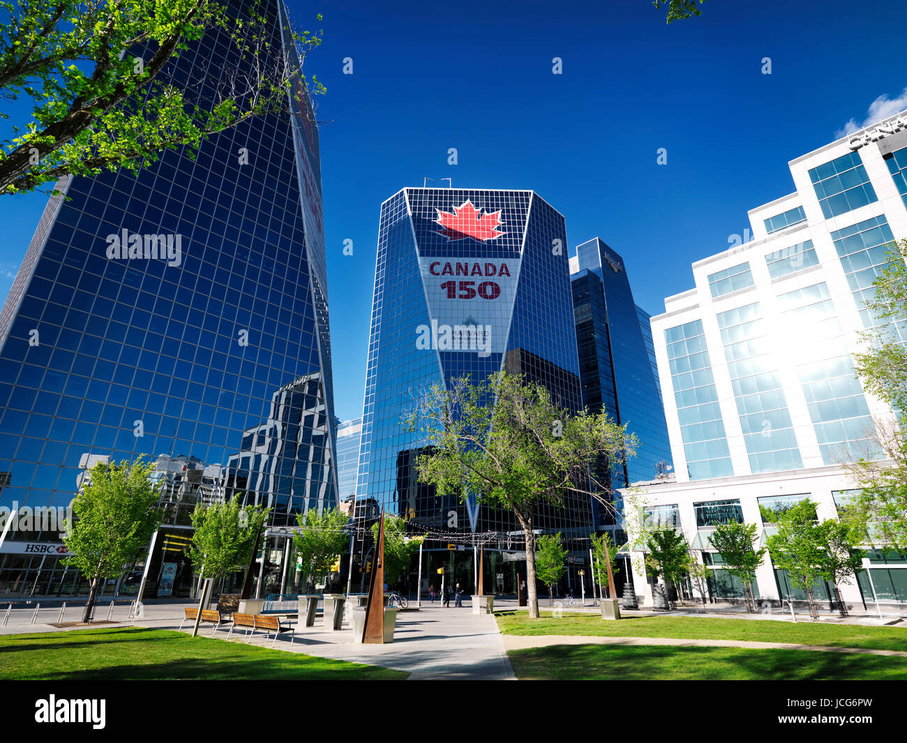 Regina downtown city scenery of Victoria Park and McCallum Hill Centre ...