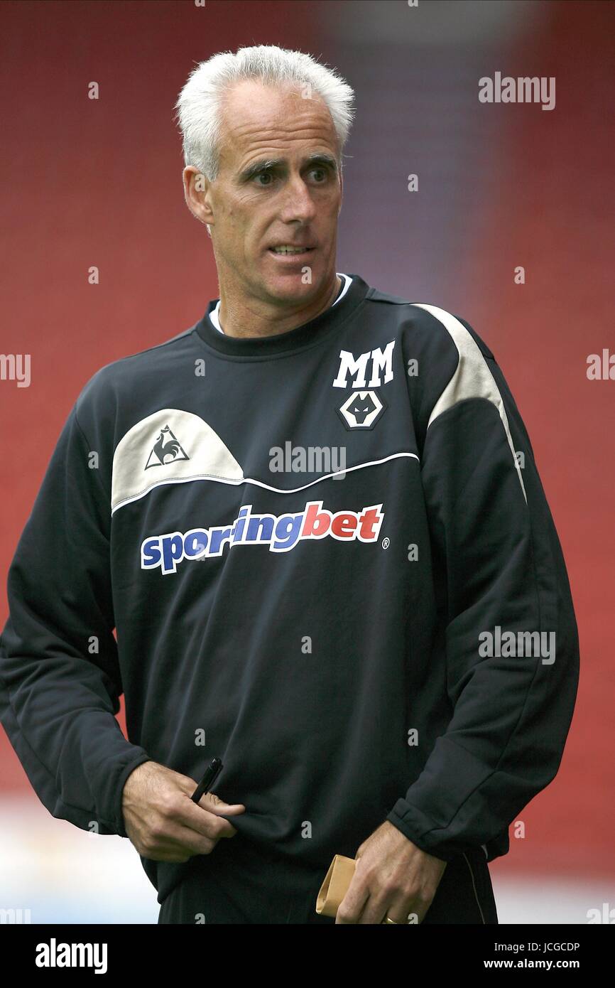 MICK MCCARTHY WOLVERHAMPTON WANDERERS MANAGER DONCASTER V WOLVES ...