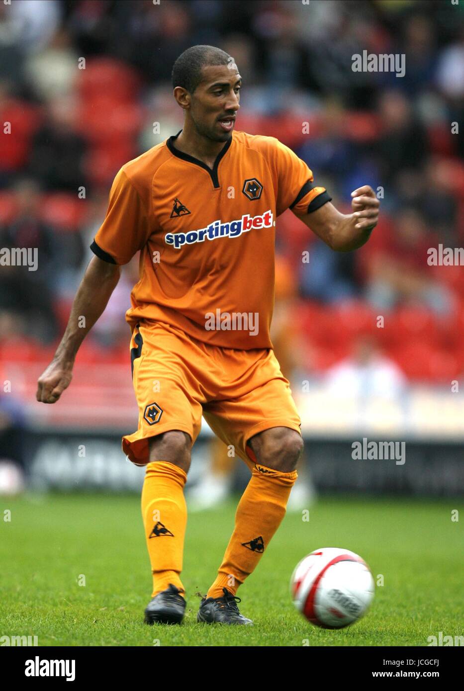 KARL HENRY WOLVERHAMPTON WANDERERS FC DONCASTER V WOLVES KEEPMOAT ...