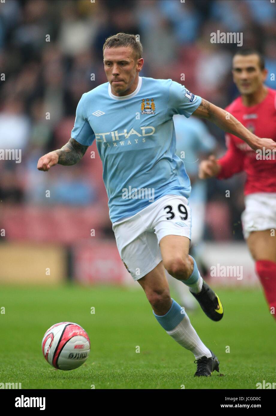 CRAIG BELLAMY MANCHESTER CITY FC BARNSLEY V MANCHESTER CITY OAKWELL ...