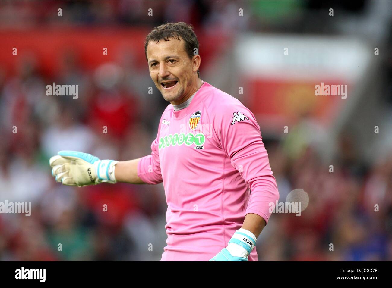 Old trafford sanchez cesar hi-res stock photography and images - Alamy