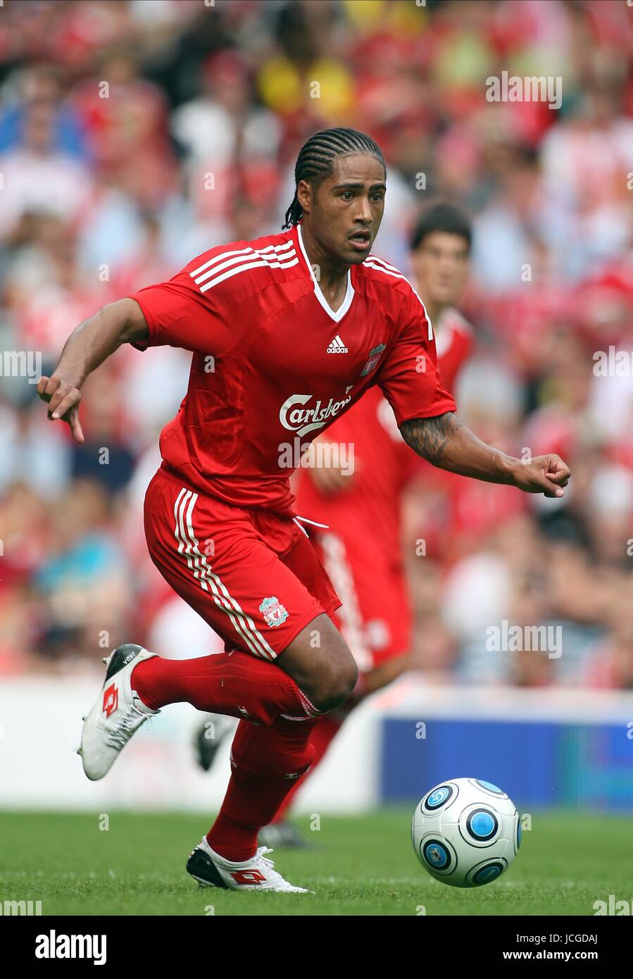 Glen johnson england liverpool fc hi-res stock photography and images ...