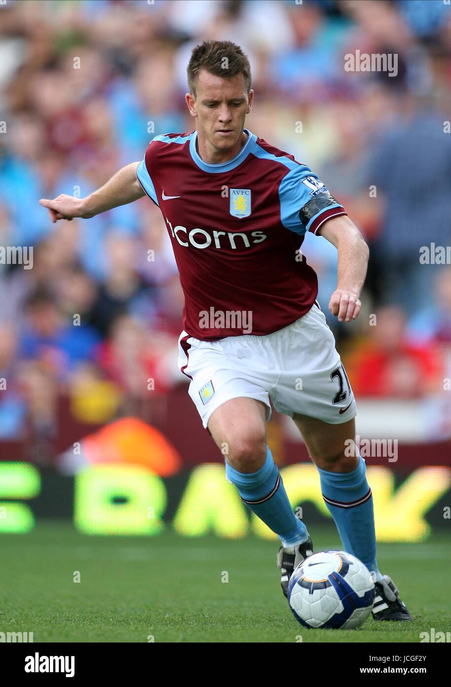 NICKY SHOREY ASTON VILLA FC ASTON VILLA V WIGAN ATHLETIC VILLA PARK ...