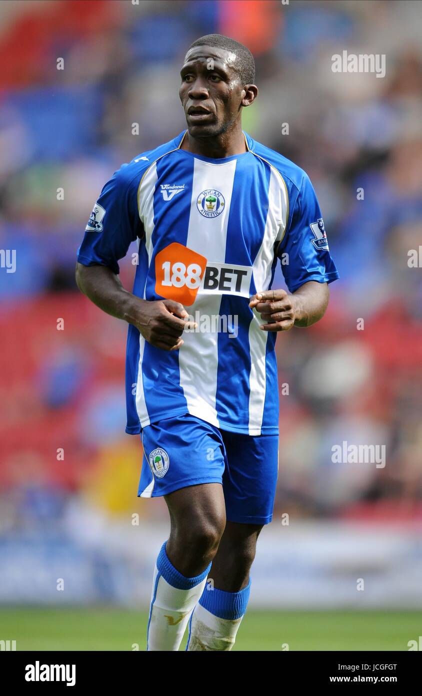 Wigan athletic 1 0 manchester united hi-res stock photography and images - Alamy