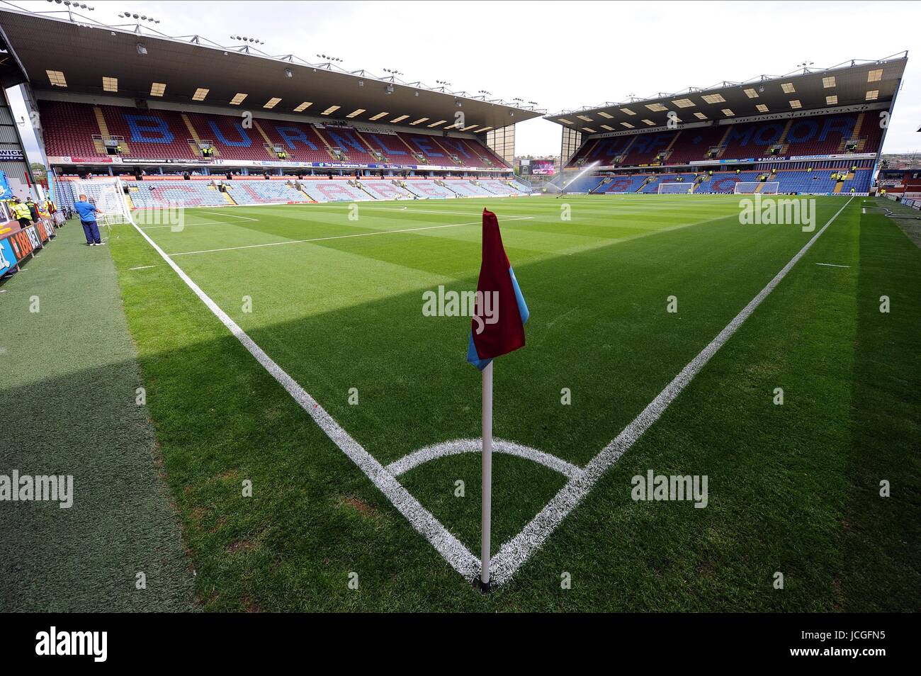 Turf moor stadium hi-res stock photography and images - Alamy