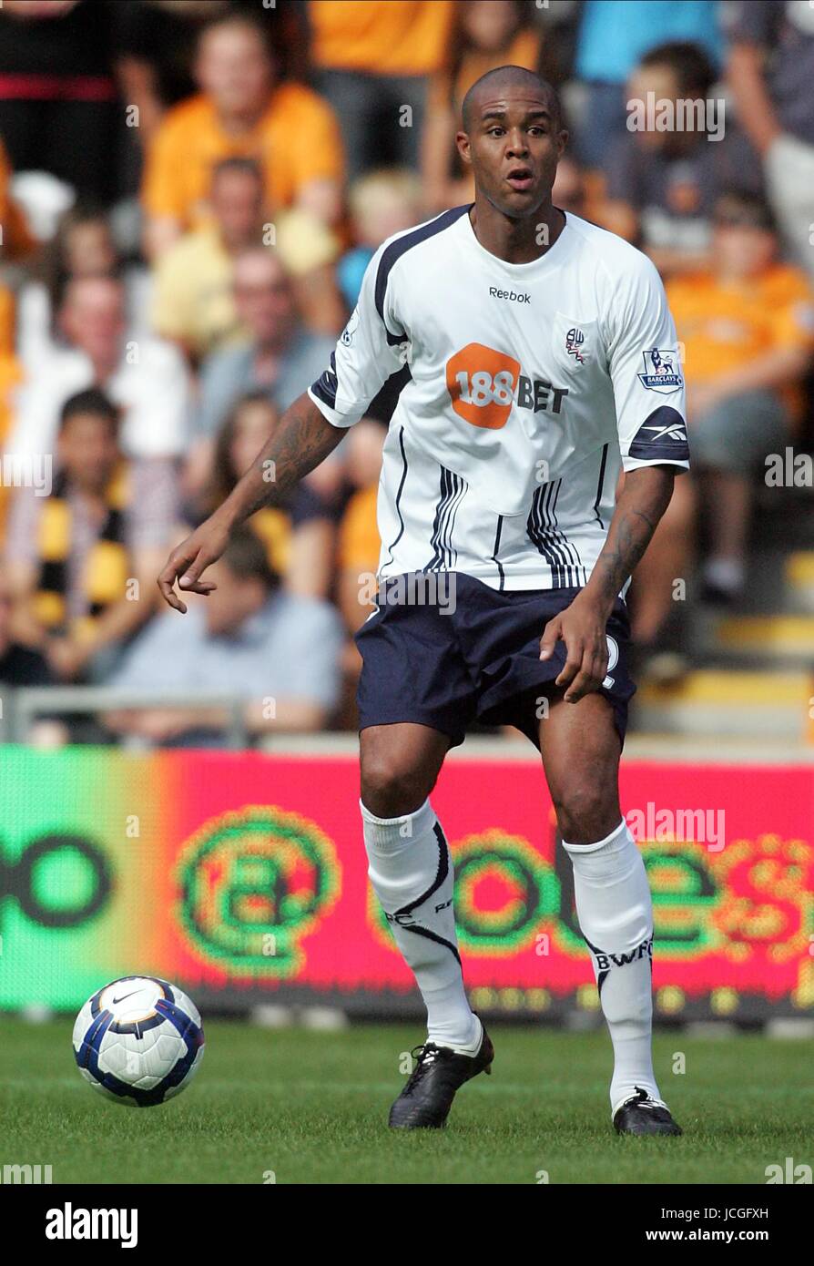 ZAT KNIGHT BOLTON WANDERERS FC HULL V BOLTON KC STADIUM, HULL, ENGLAND ...