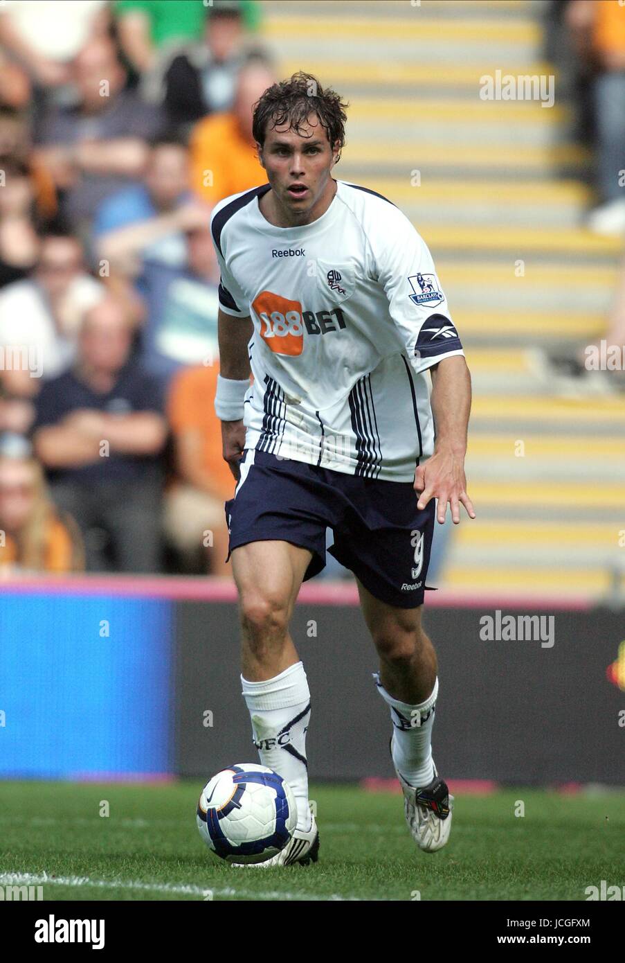 JOHAN ELMANDER BOLTON WANDERERS FC HULL V BOLTON KC STADIUM, HULL ...