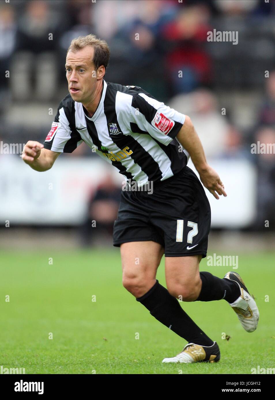 Jamie clapham notts county hi-res stock photography and images - Alamy