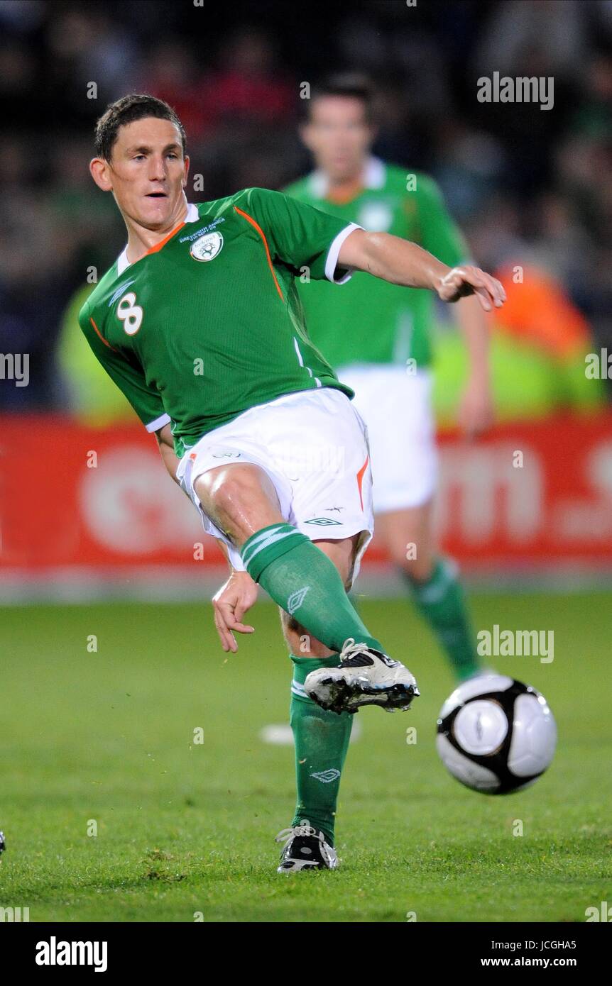 KEITH ANDREWS REPUBLIC OF IRELAND REP OF IRELAND V SOUTH AFRICA THOMOND ...