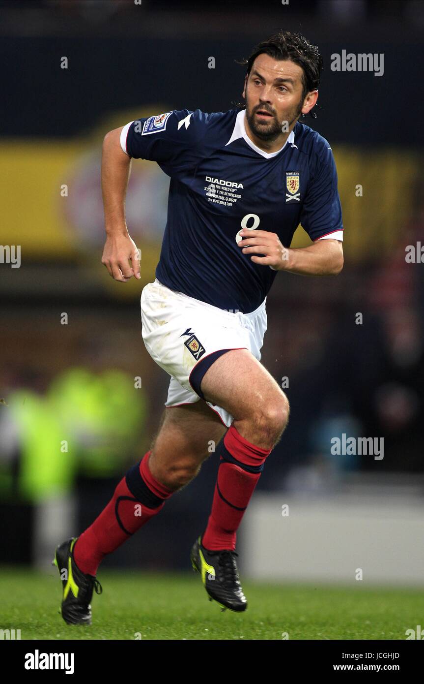 PAUL HARTLEY SCOTLAND & GLASGOW CELTIC FC SCOTLAND V HOLLAND HAMPDEN ...