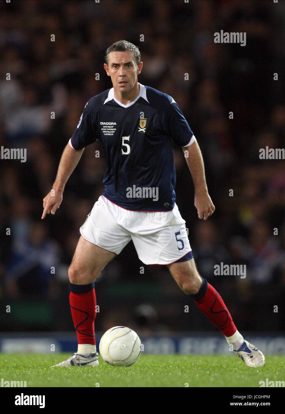 DAVID WEIR SCOTLAND & GLASGOW RANGERS FC SCOTLAND V HOLLAND HAMPDEN ...