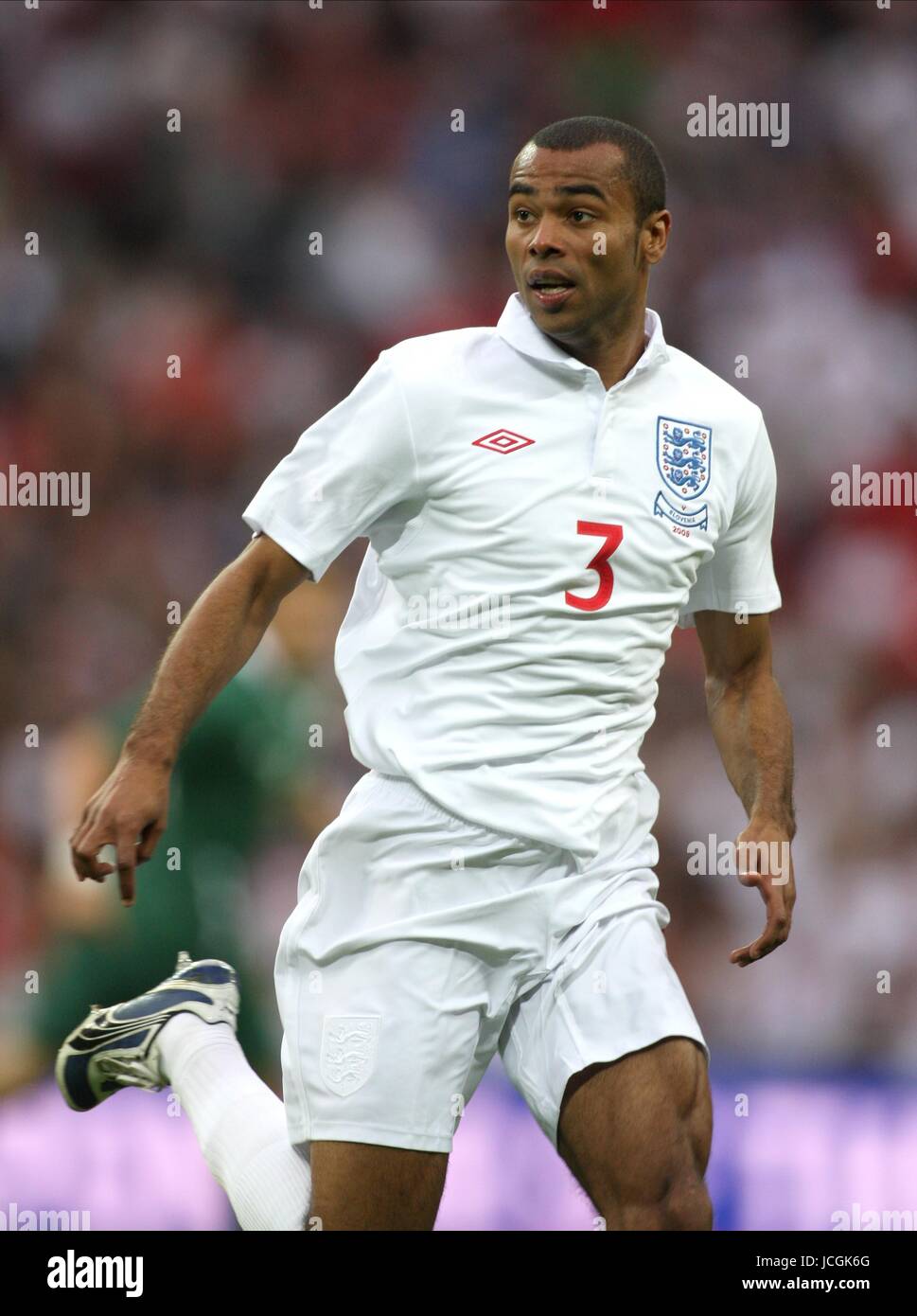 ASHLEY COLE ENGLAND & CHELSEA FC ENGLAND V SLOVENIA WEMBLEY STADIUM ...