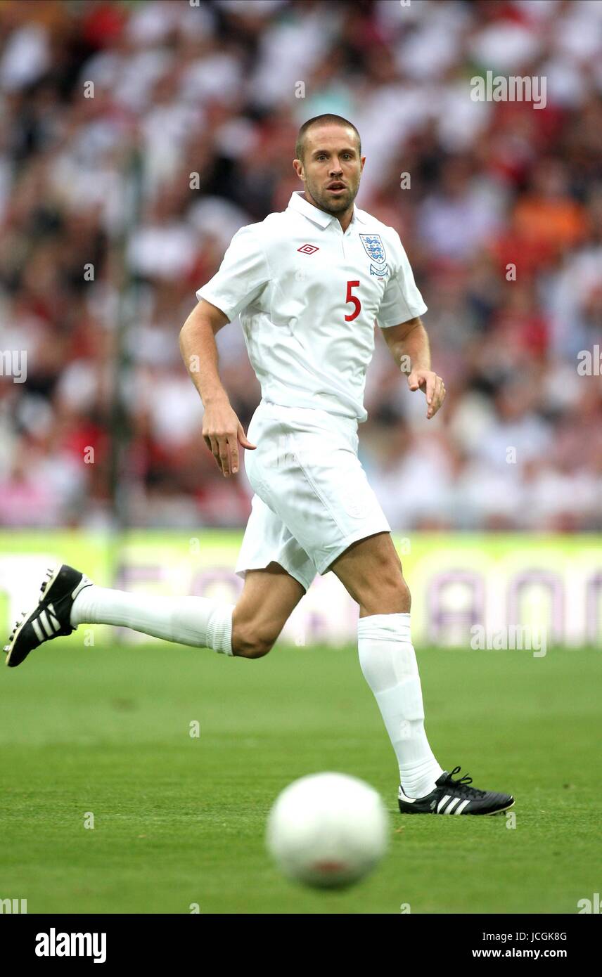 MATTHEW UPSON ENGLAND & WEST HAM UNITED FC ENGLAND V SLOVENIA WEMBLEY ...