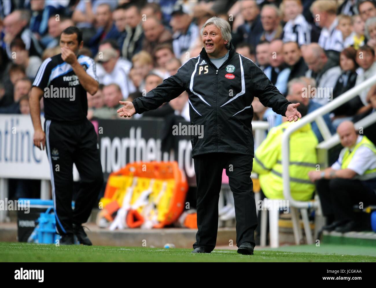 PAUL STURROCK PLYMOUTH MANAGER NEWCASTLE V PLYMOUTH ST JAMES PARK ...