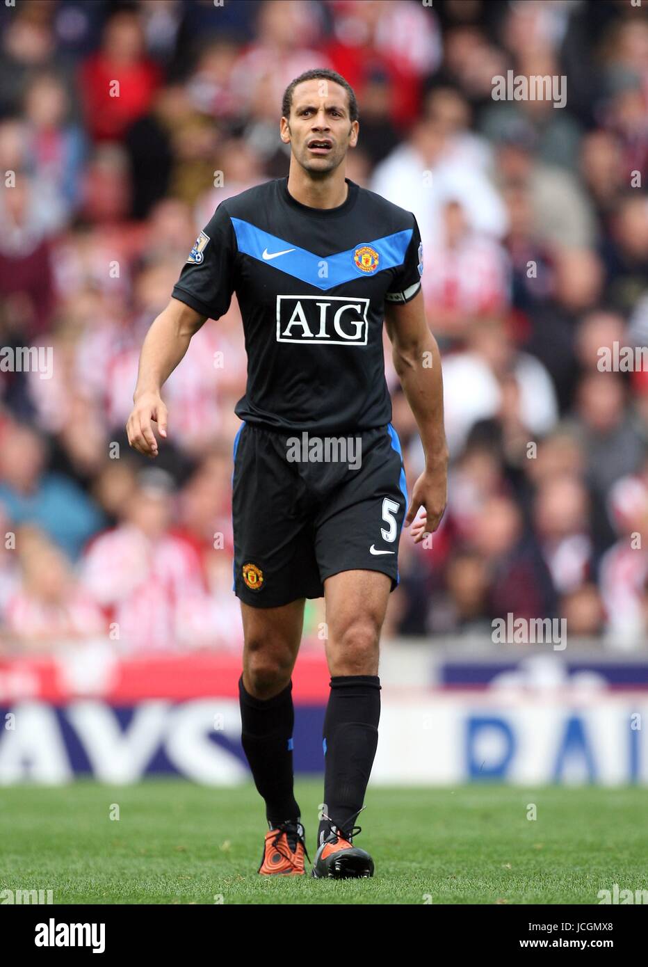 Rio ferdinand of manchester united football club hi-res stock ...