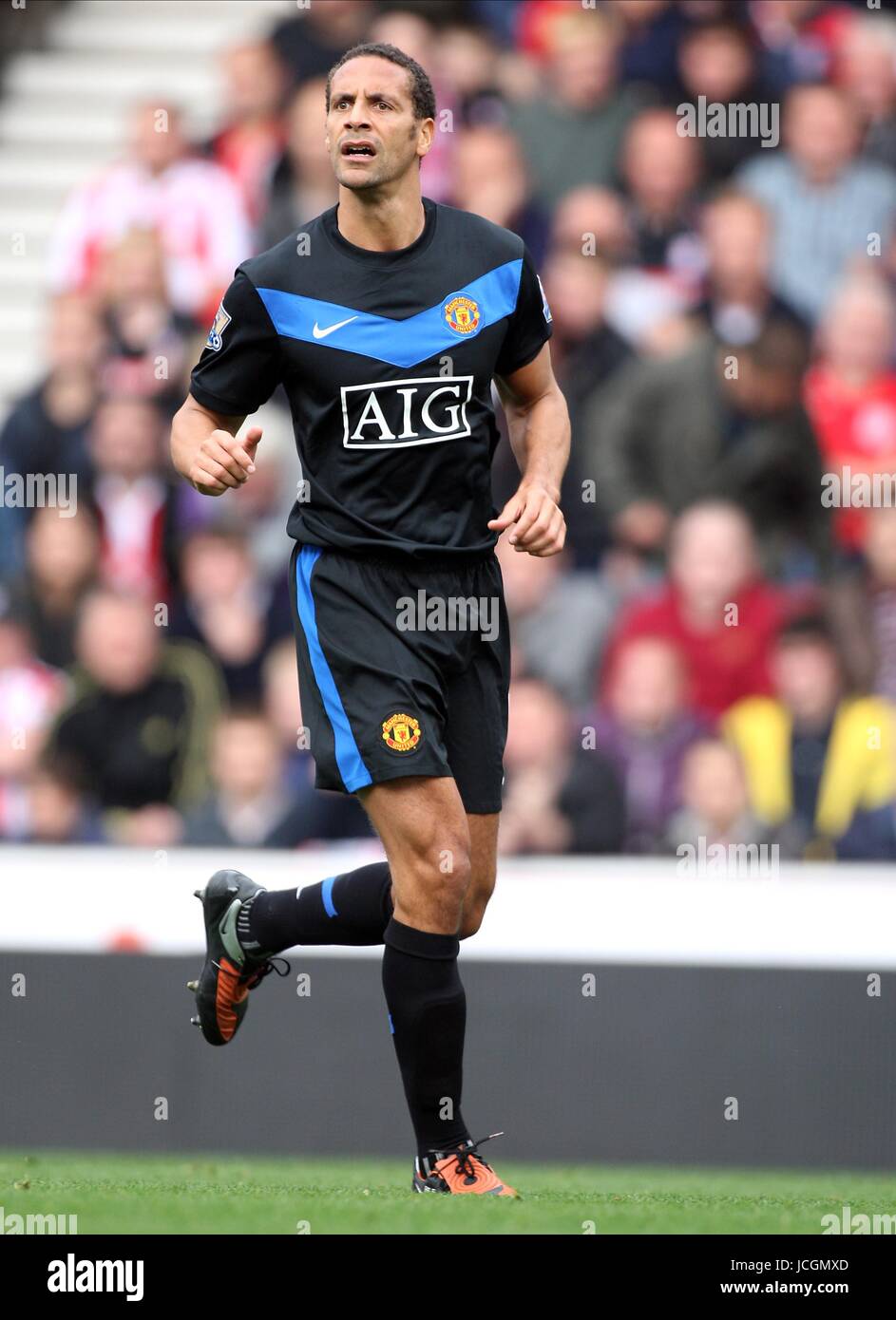 Rio ferdinand of manchester united football club hi-res stock ...