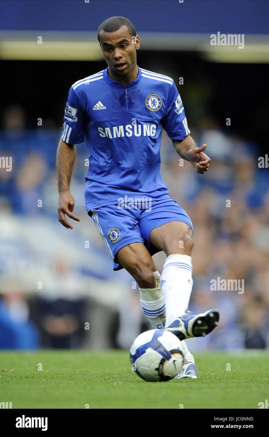 ASHLEY COLE CHELSEA FC CHELSEA V LIVERPOOL STAMFORD BRIDGE, LONDON ...