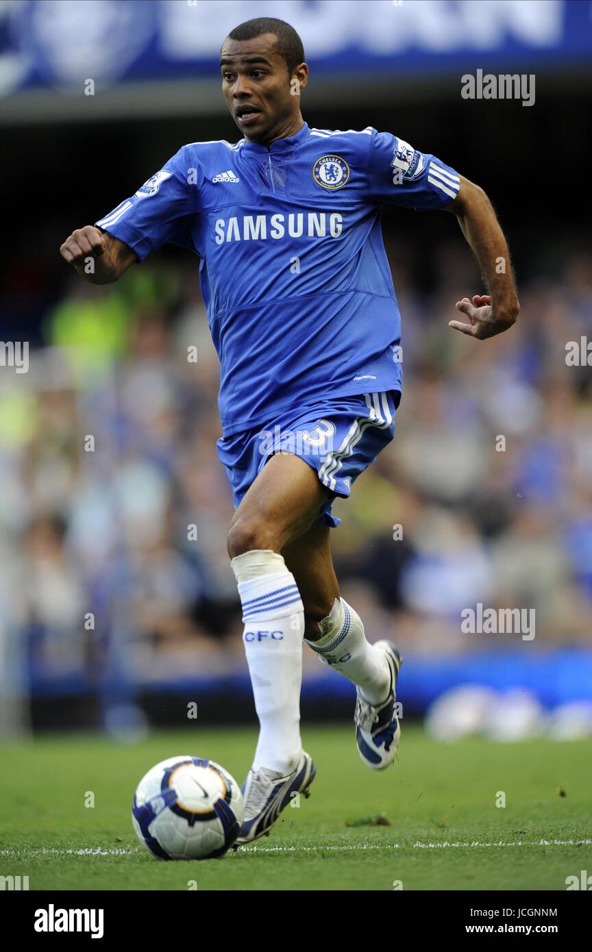 ASHLEY COLE CHELSEA FC CHELSEA V LIVERPOOL STAMFORD BRIDGE, LONDON ...