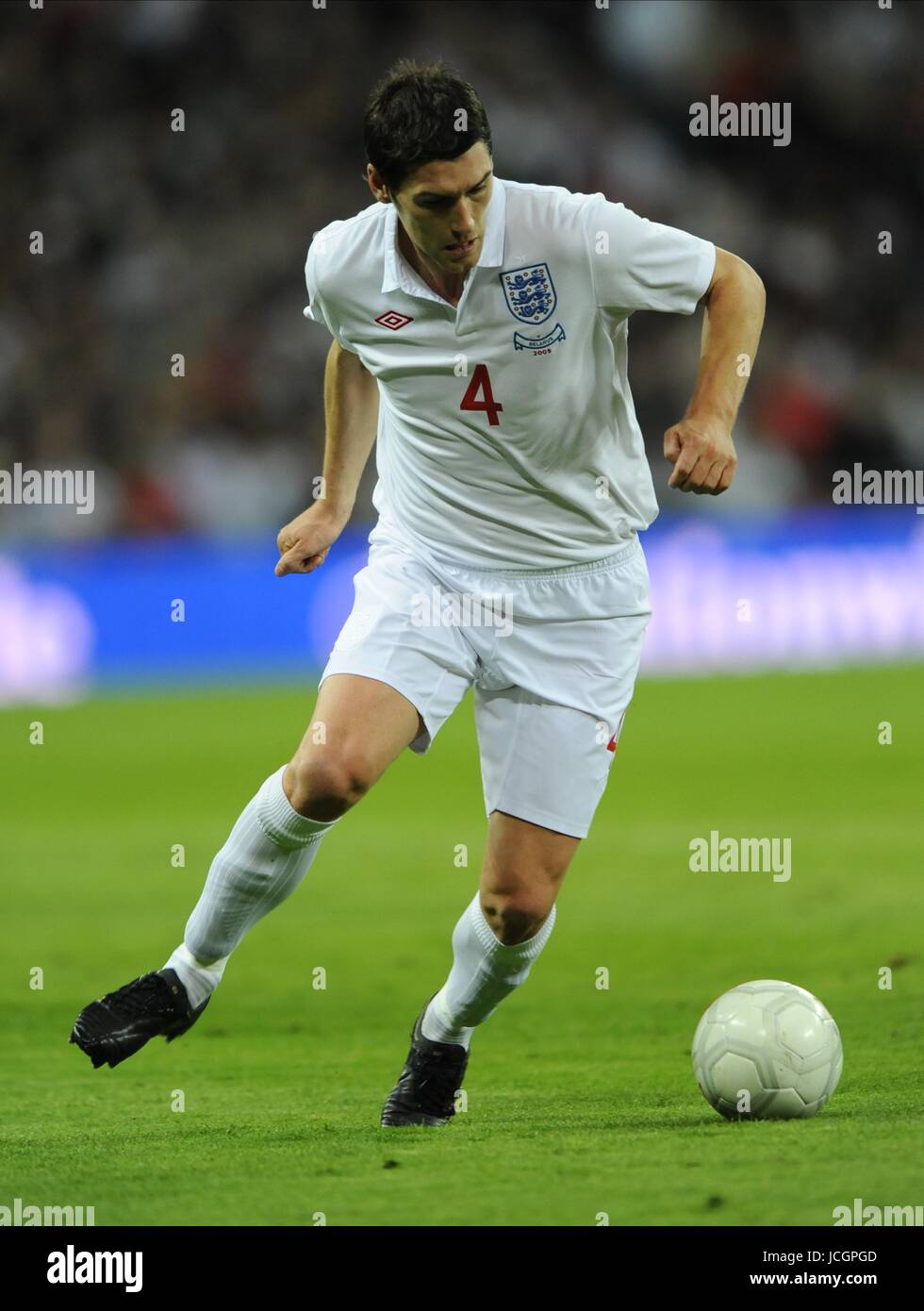 GARETH BARRY ENGLAND ENGLAND V BELARUS, WORLD CUP QUALIFYING WEMBLEY ...