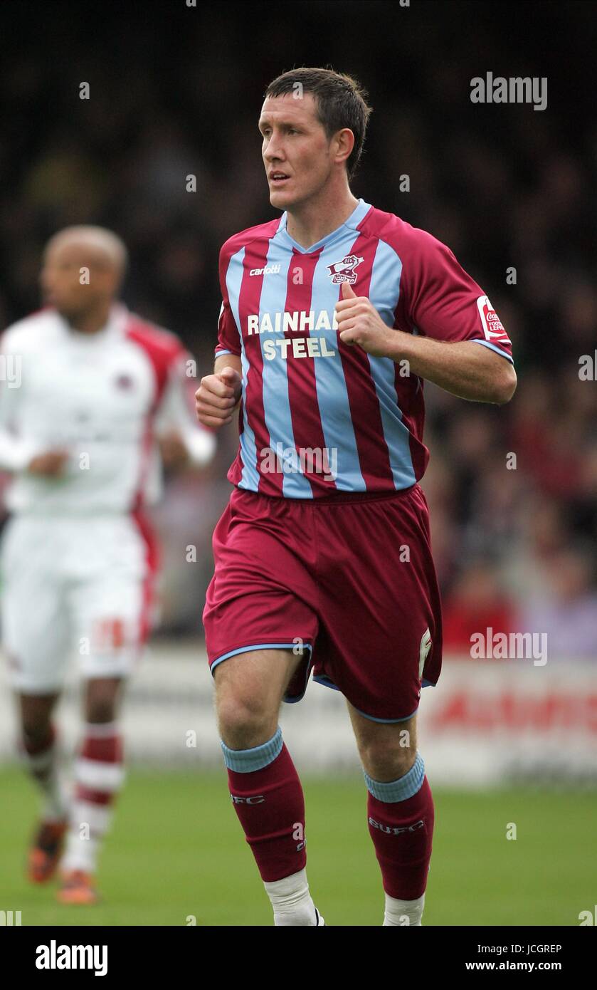 CLIFF BYRNE SCUNTHORPE UNITED FC SCUNTHORPE V SHEFFIELD UNITED GLANFORD ...