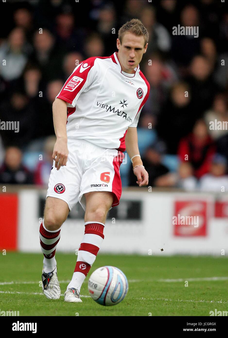 Scunthorpe united player hi-res stock photography and images - Alamy