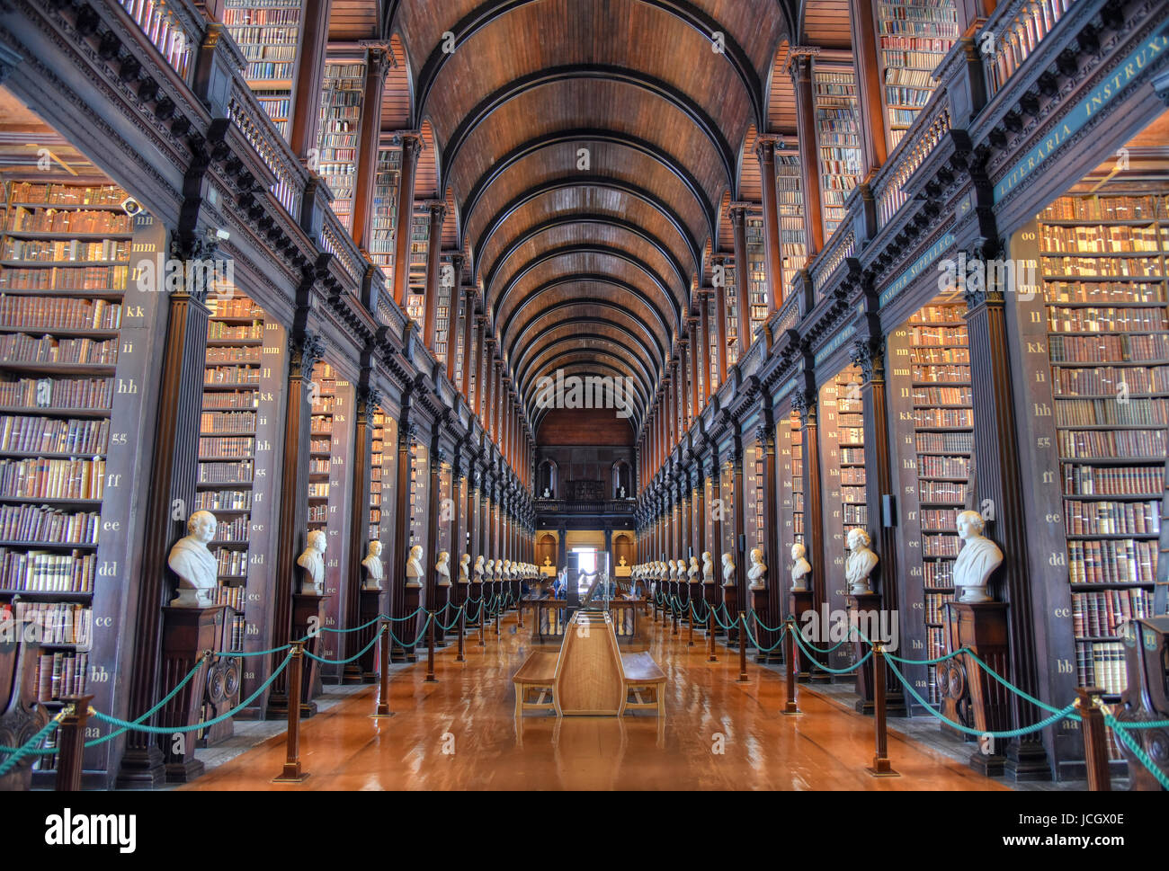 Trinity college library hi-res stock photography and images - Alamy