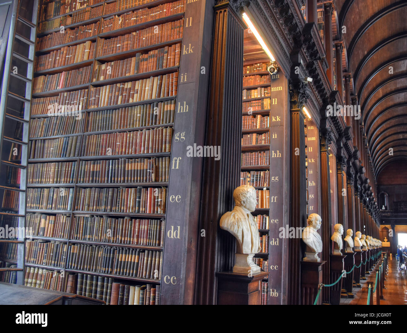 Trinity college library hi-res stock photography and images - Alamy