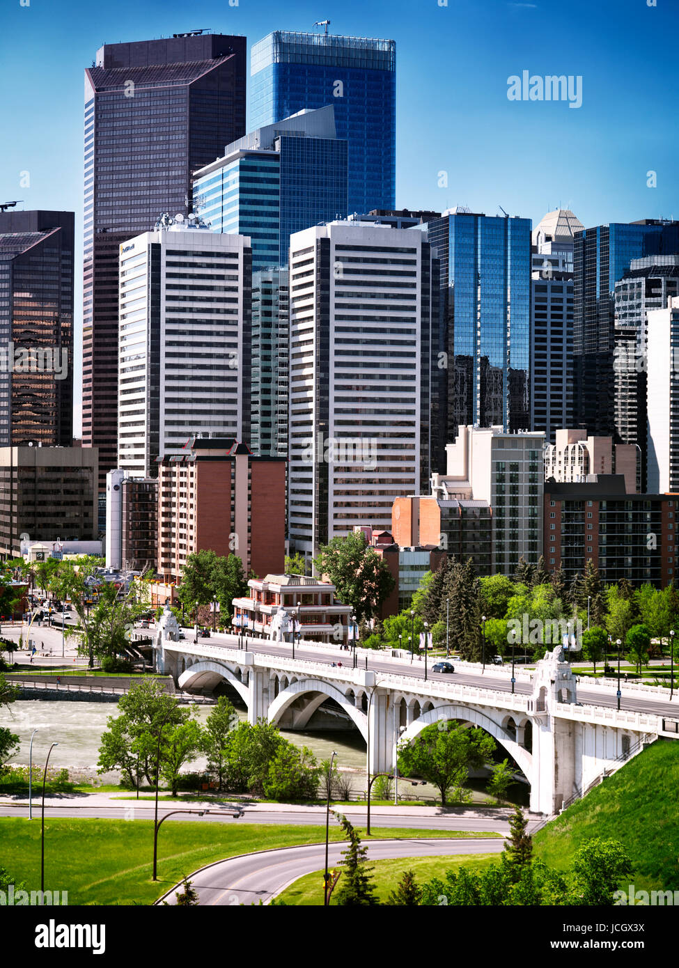 City centre parks hi-res stock photography and images - Alamy