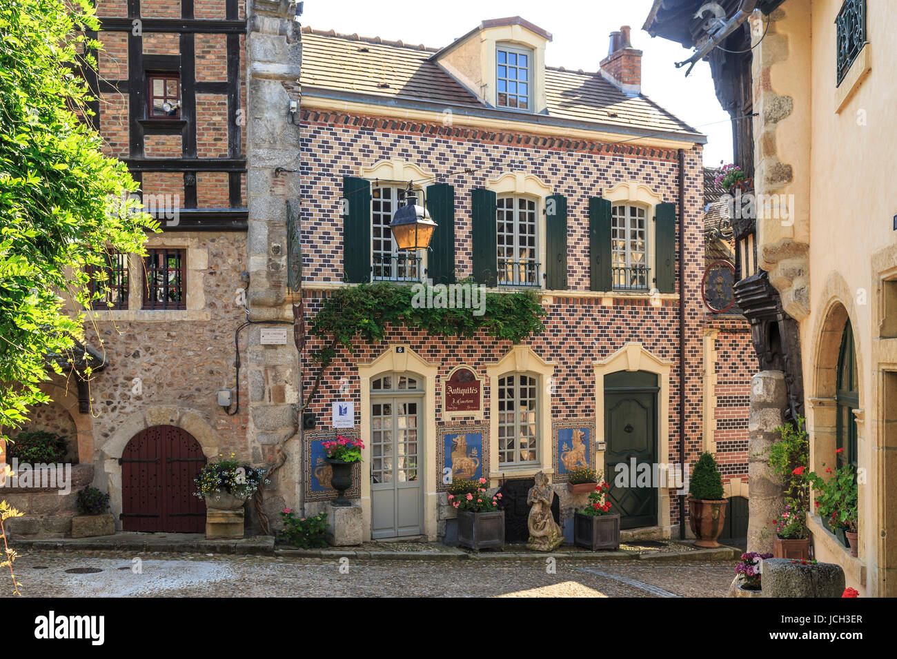 Bourbon lancy hi-res stock photography and images - Alamy