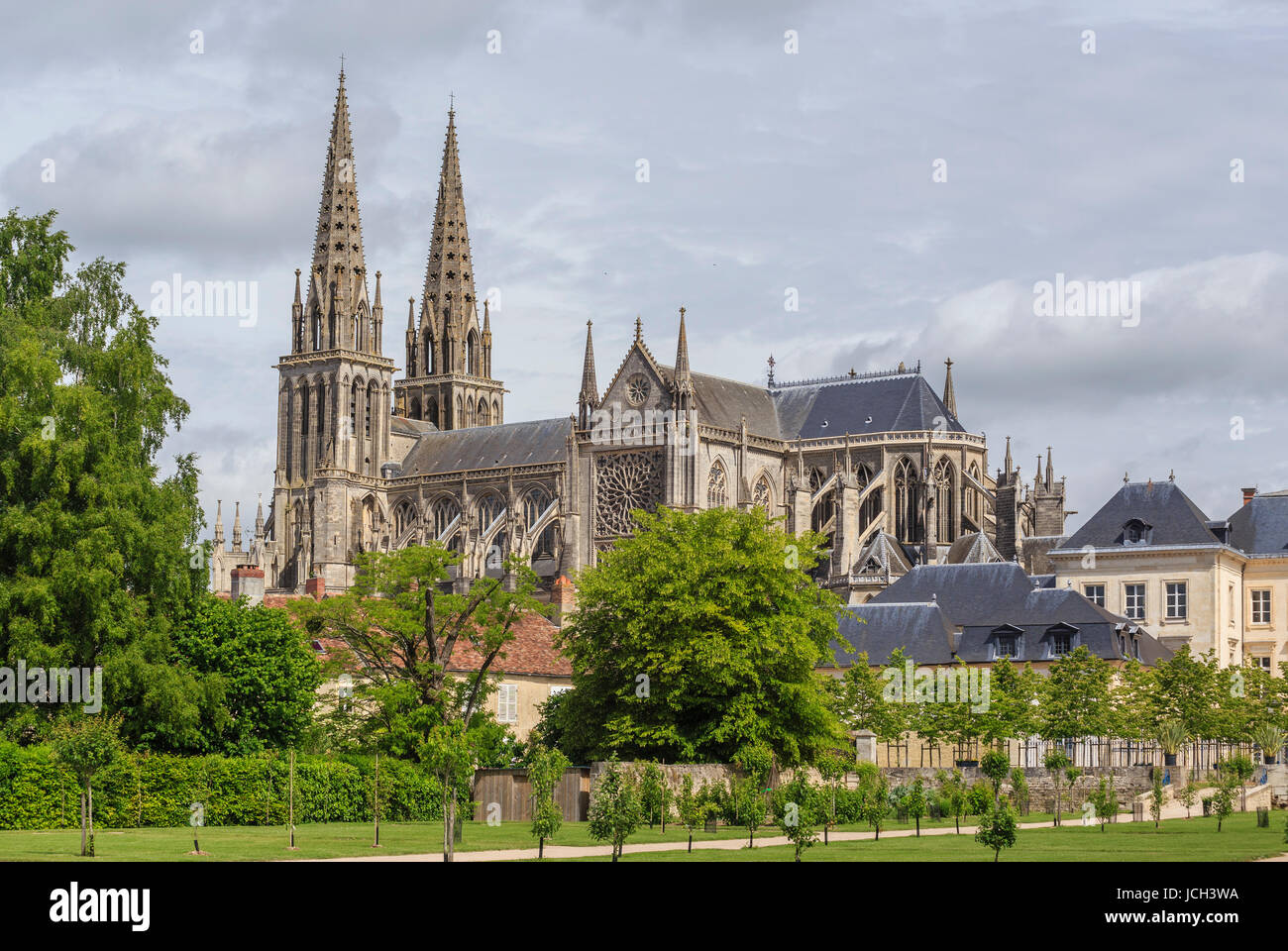 Sees cathedrale hi-res stock photography and images - Alamy