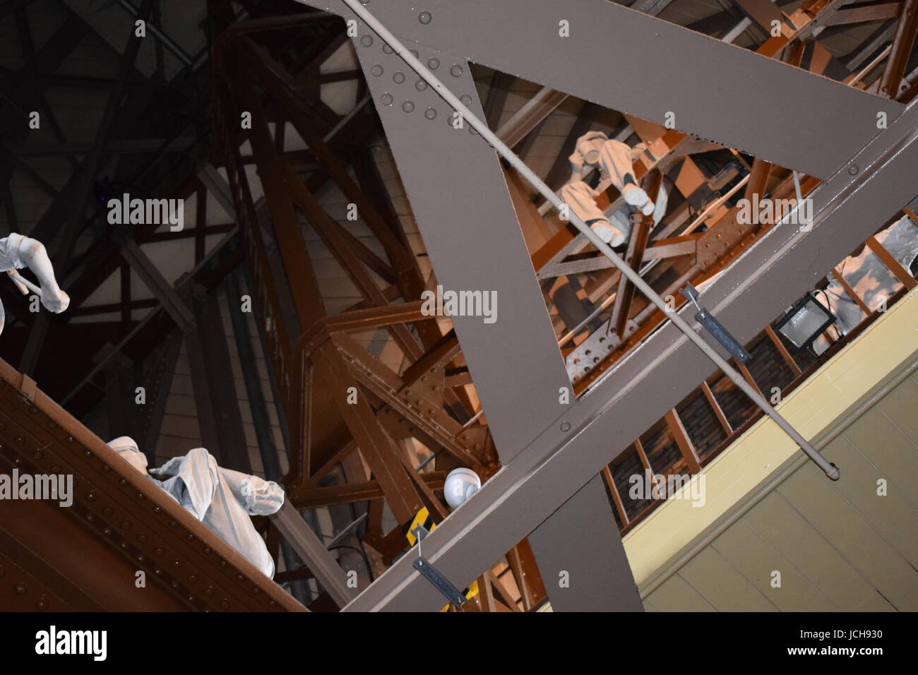 Harry potter skeleton hi-res stock photography and images - Alamy