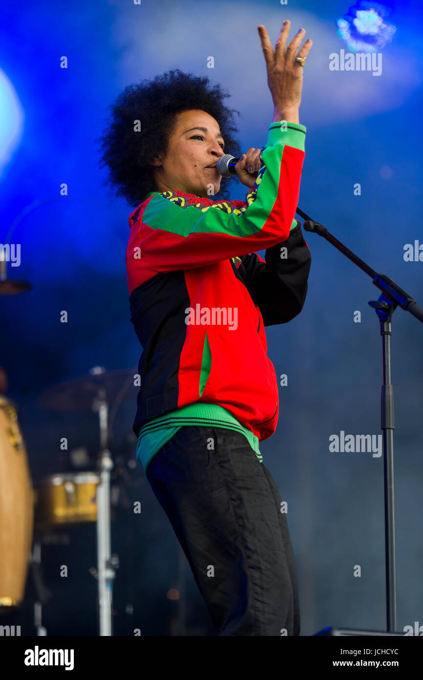Dundrennan, Scotland, UK - July 24, 2015: Cath Coffey of the Stereo MCs ...