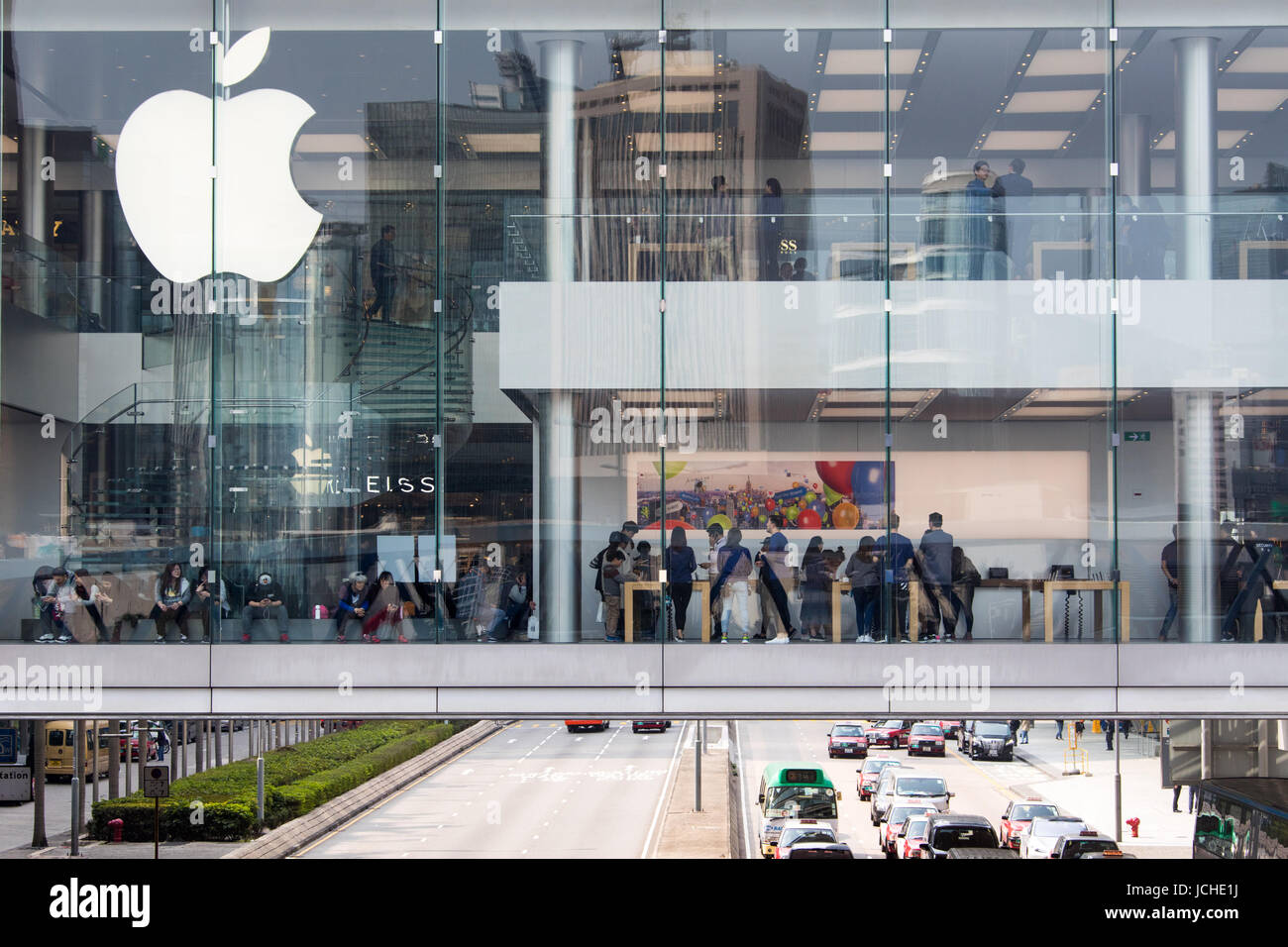 Apple Store Ifc Mall In High Resolution Stock Photography and Images ...