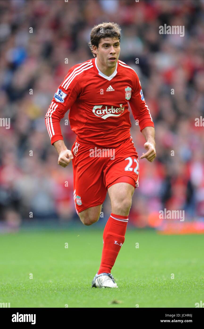 Emiliano insua liverpool High Resolution Stock Photography and Images ...
