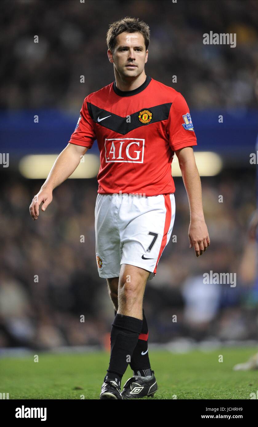 Michael owen manchester united 2009 hi-res stock photography and images ...