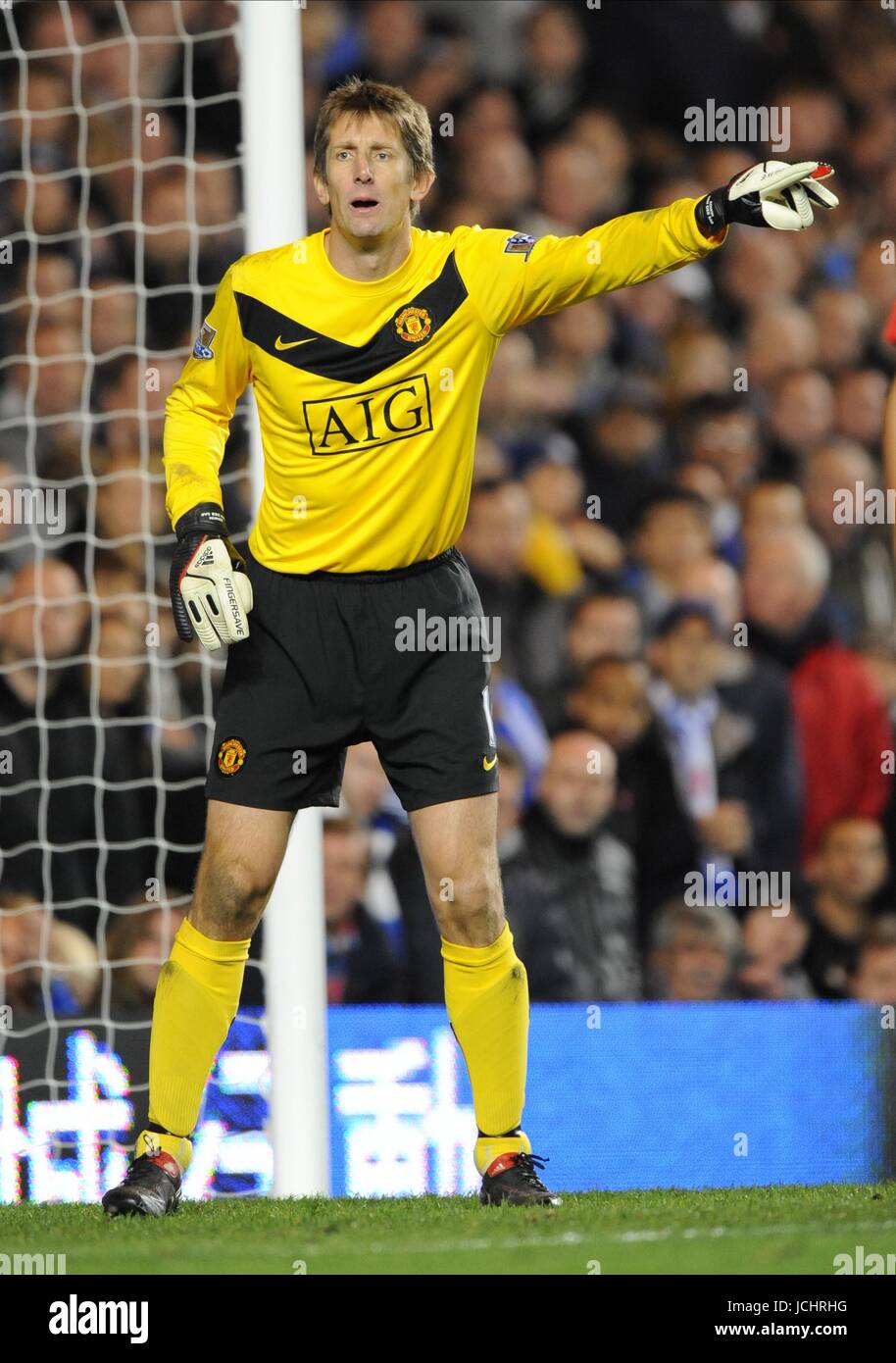EDWIN VAN DER SAR MANCHESTER UNITED FC CHELSEA V MANCHESTER UNITED ...