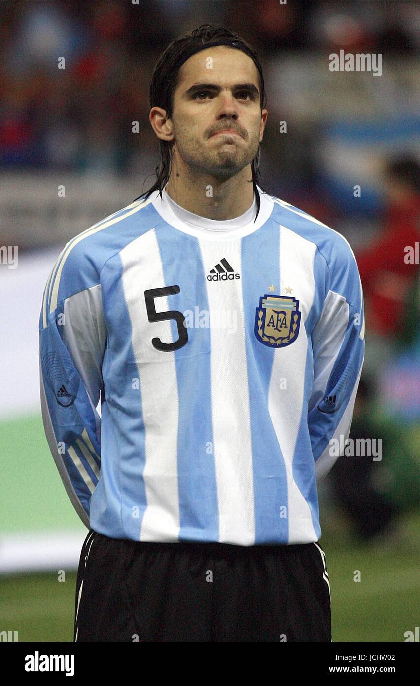 FERNANDO GAGO ARGENTINA & REAL MADRID SPAIN V ARGENTINA ESTADIO VICENTE ...