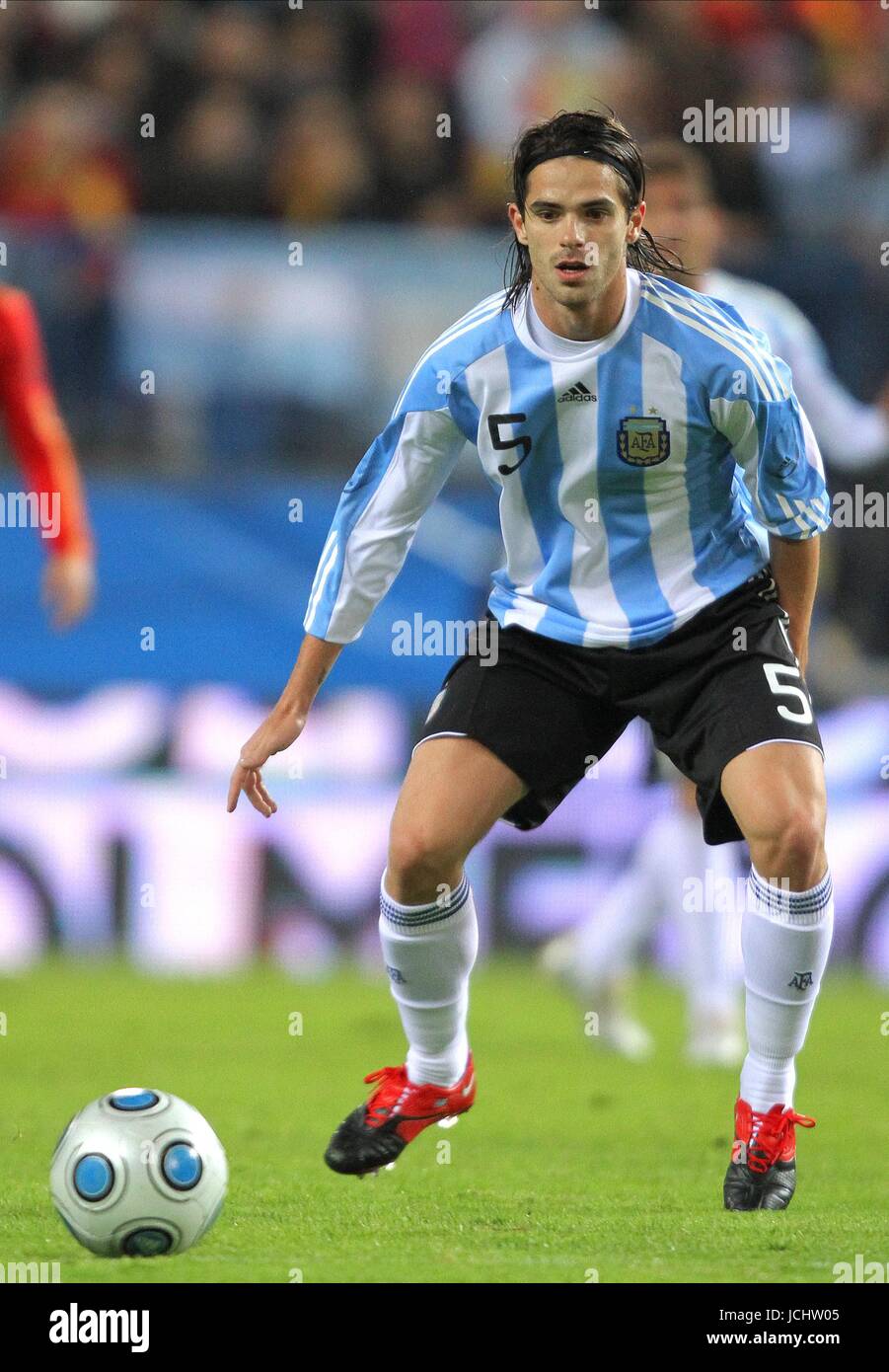 FERNANDO GAGO ARGENTINA & REAL MADRID SPAIN V ARGENTINA ESTADIO VICENTE ...