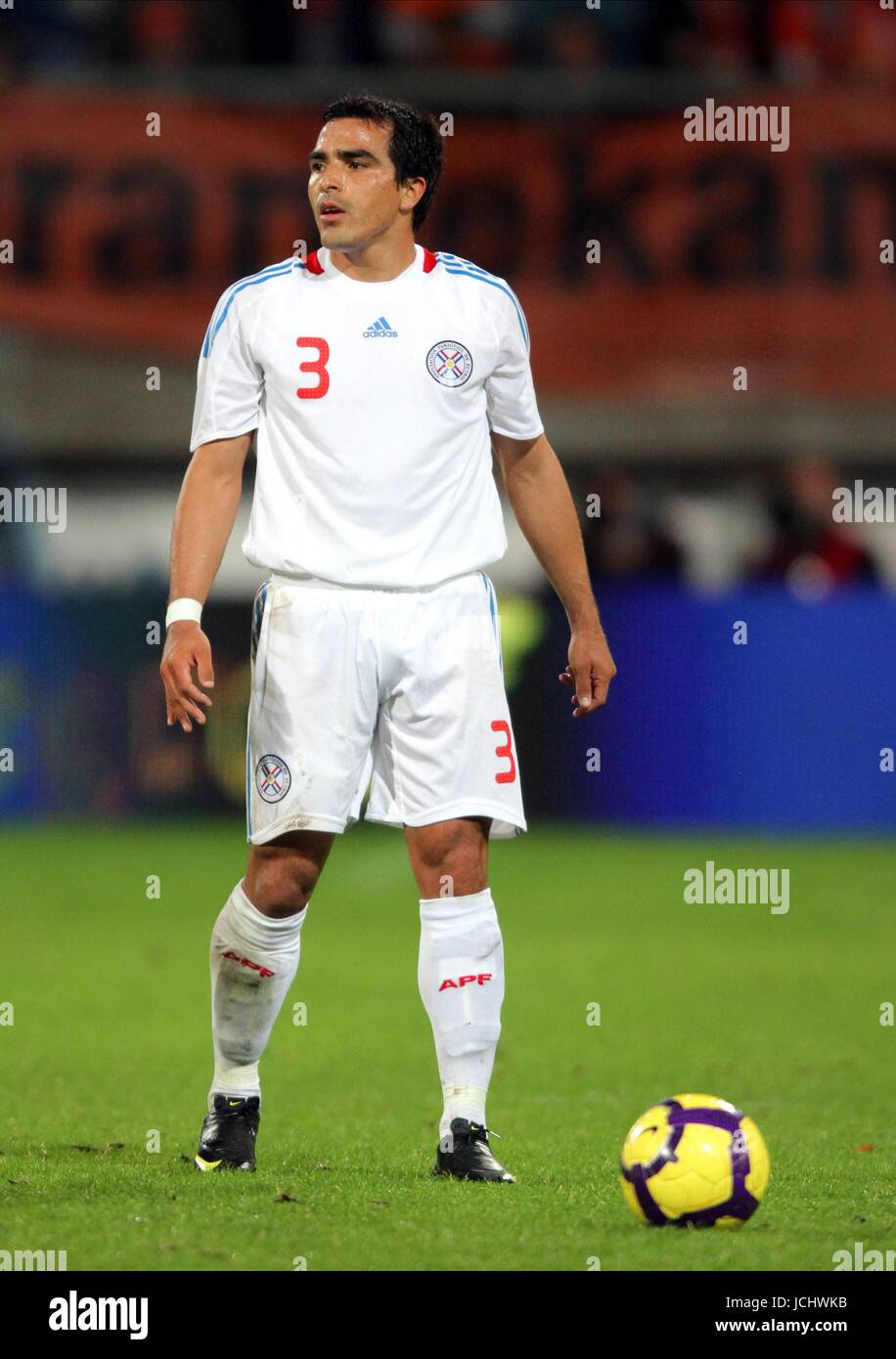 CLAUDIO MOREL RODRIGUEZ PARAGUAY HOLLAND V PARAGUAY ABE LENSTRA STADIUM ...