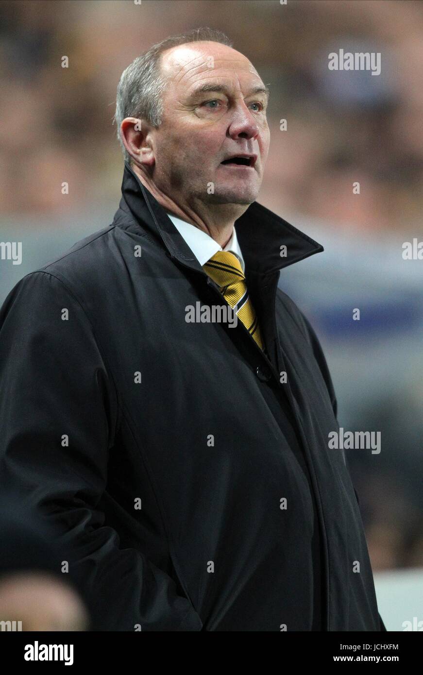 BRIAN HORTON HULL CITY ASSISTANT MANAGER HULL CITY V EVERTON KC STADIUM ...