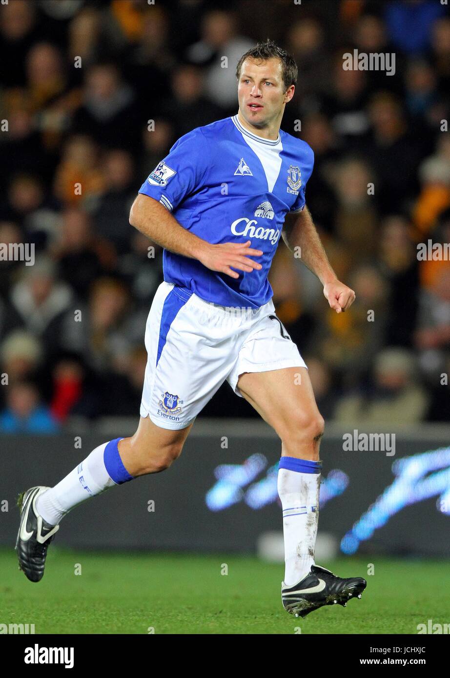 LUCAS NEILL EVERTON FC HULL CITY V EVERTON KC STADIUM, HULL, ENGLAND 25 ...