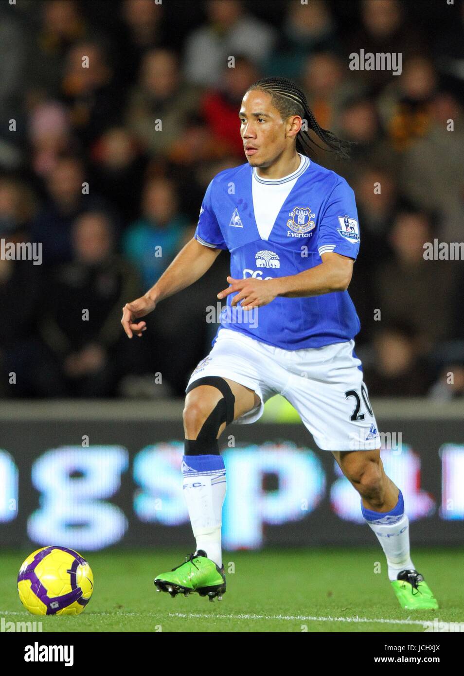 STEVEN PIENAAR EVERTON FC HULL CITY V EVERTON KC STADIUM, HULL, ENGLAND ...